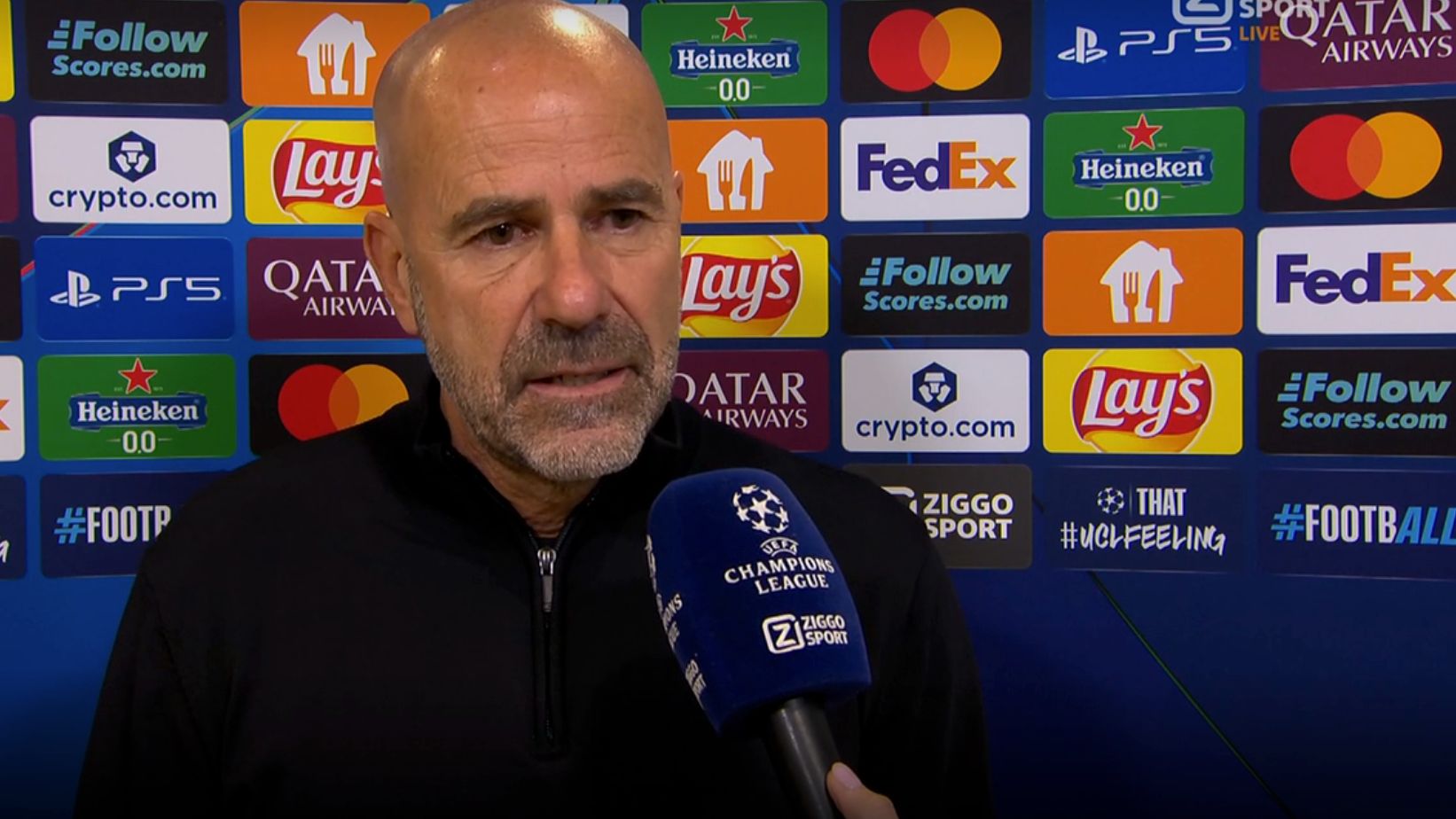 Peter Bosz: ’Niks ten nadele van Joey Veerman, maar vlak na een wedstrijd zulke dingen zeggen ...